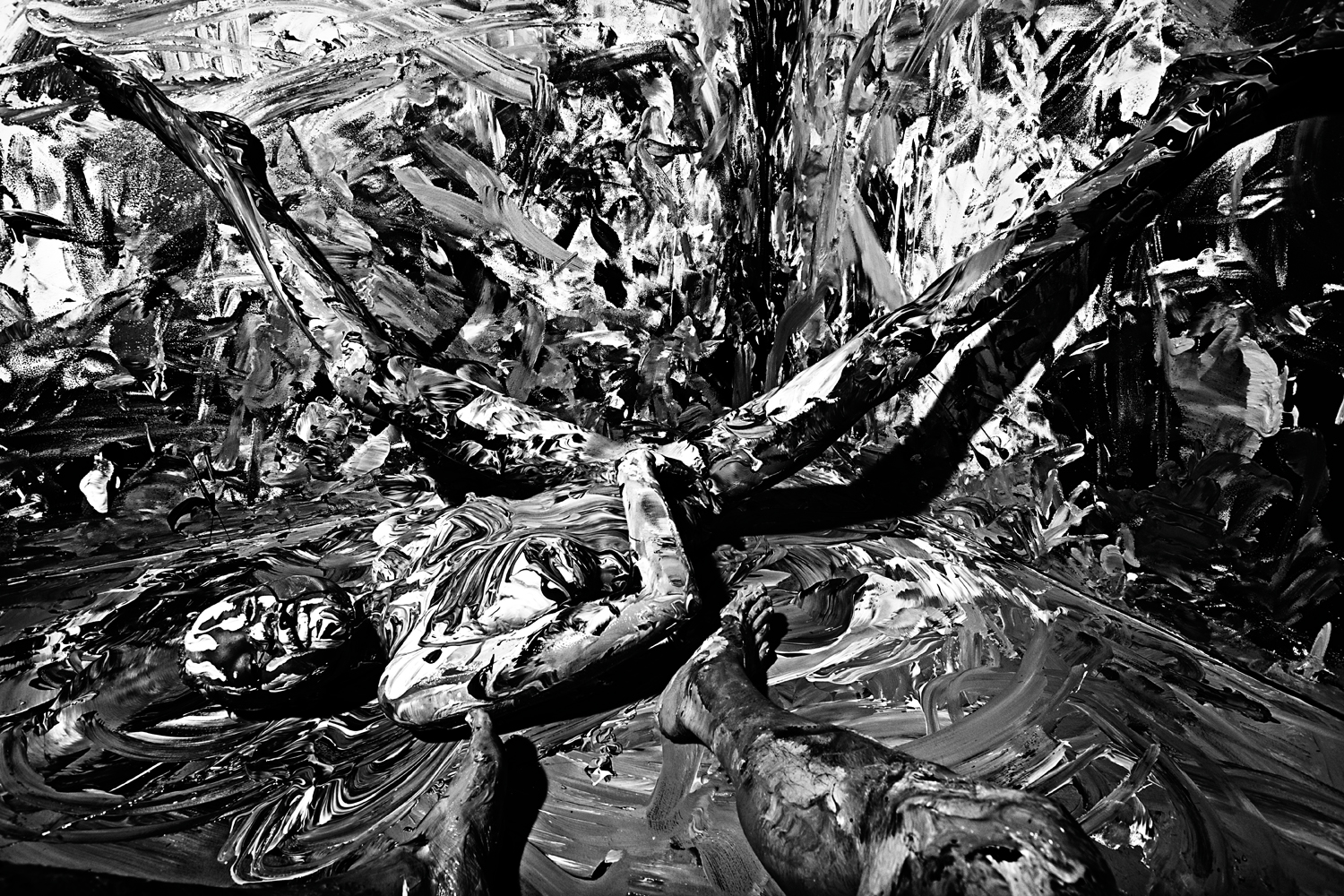 Ataui Deng - purple MAGAZINE