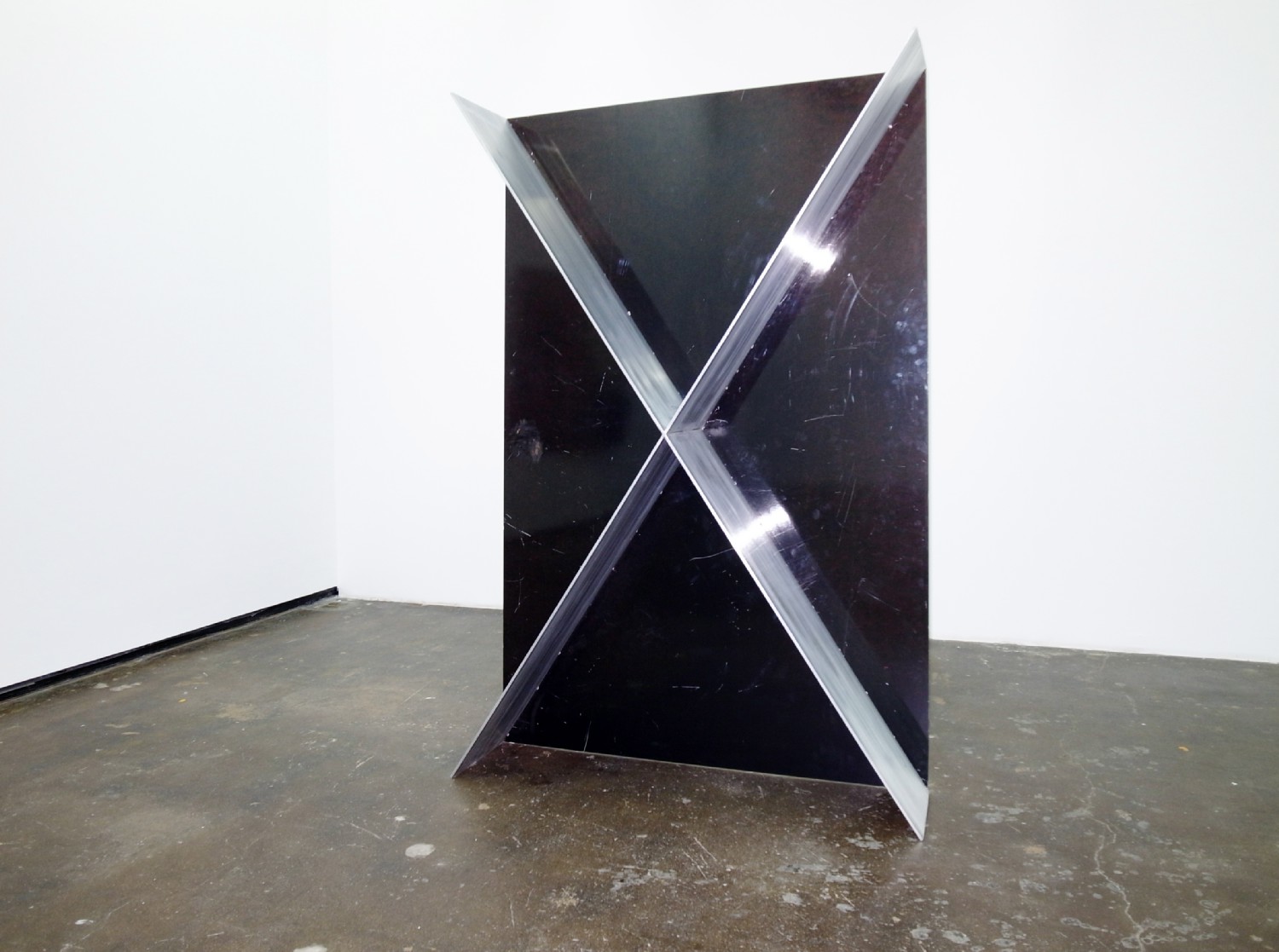 OSCAR TUAZON, AMERICA IS MY WOMAN AT THE MACCARONE GALLERY, NEW YORK ...
