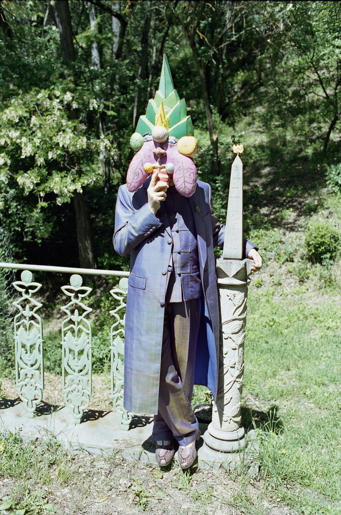 Luigi Ontani - purple MAGAZINE