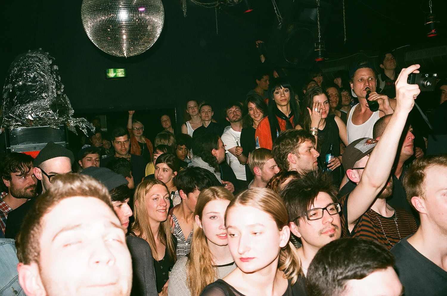 LIGHT ASYLUM (live) x PLANNINGTOROCK (Dj set) at Flamingo, Berlin ...