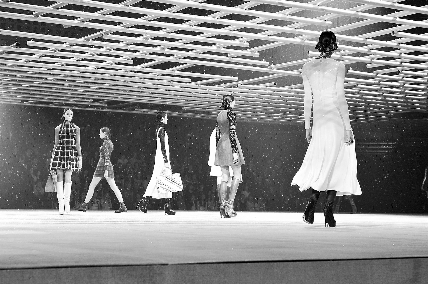 Dior Pre-Fall 2015 show at the Kokugikan Arena, Tokyo - purple FASHION