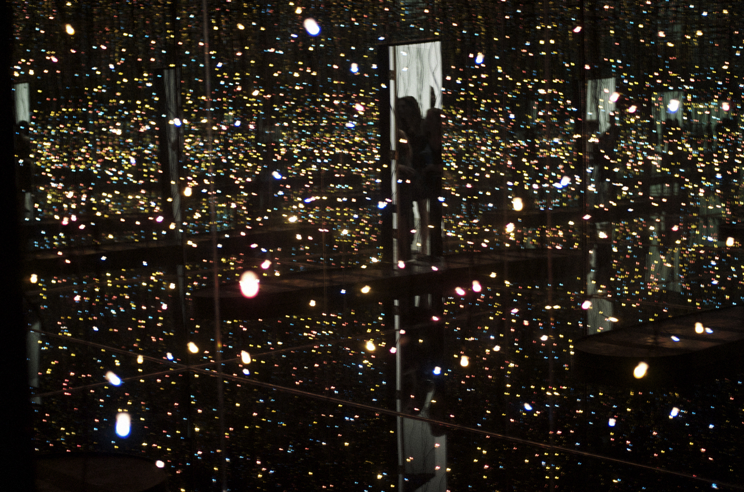 Yayoi Kusama's Fireflies On The Water at the Whitney Museum, New York ...