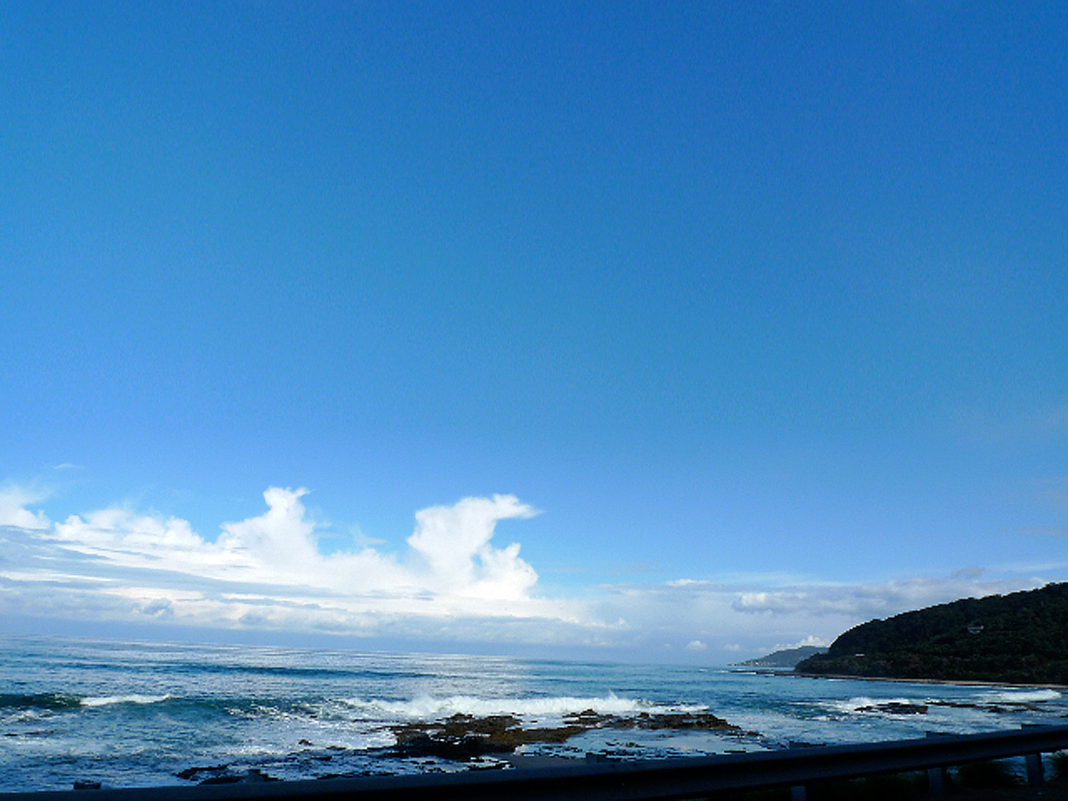 The Southern Ocean by the Great Ocean Road, Victoria, Australia. Photo ...