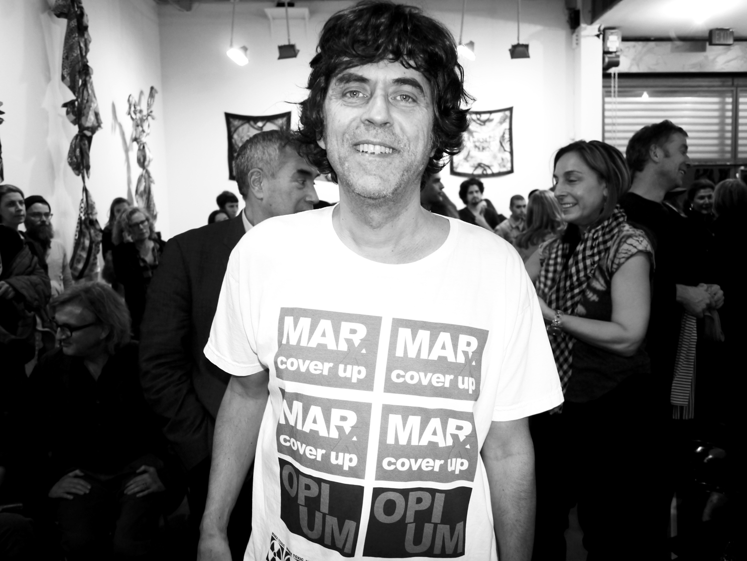 Rainer Ganahl "Comme Des Marxists" Exhibition Opening at White Columns ...
