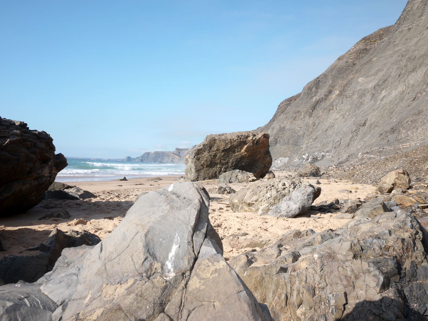 Praia Do Castelejo, Villa Do Bispo, Portugal. Photo Olivier Zahm ...