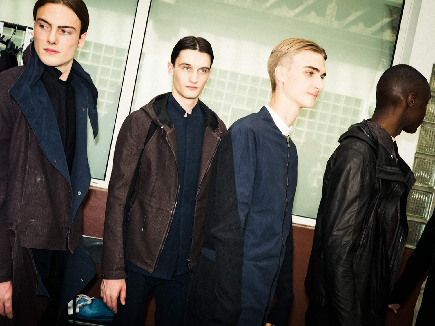 Y/Project Men's S/S 2015 backstage, Paris - purple FASHION