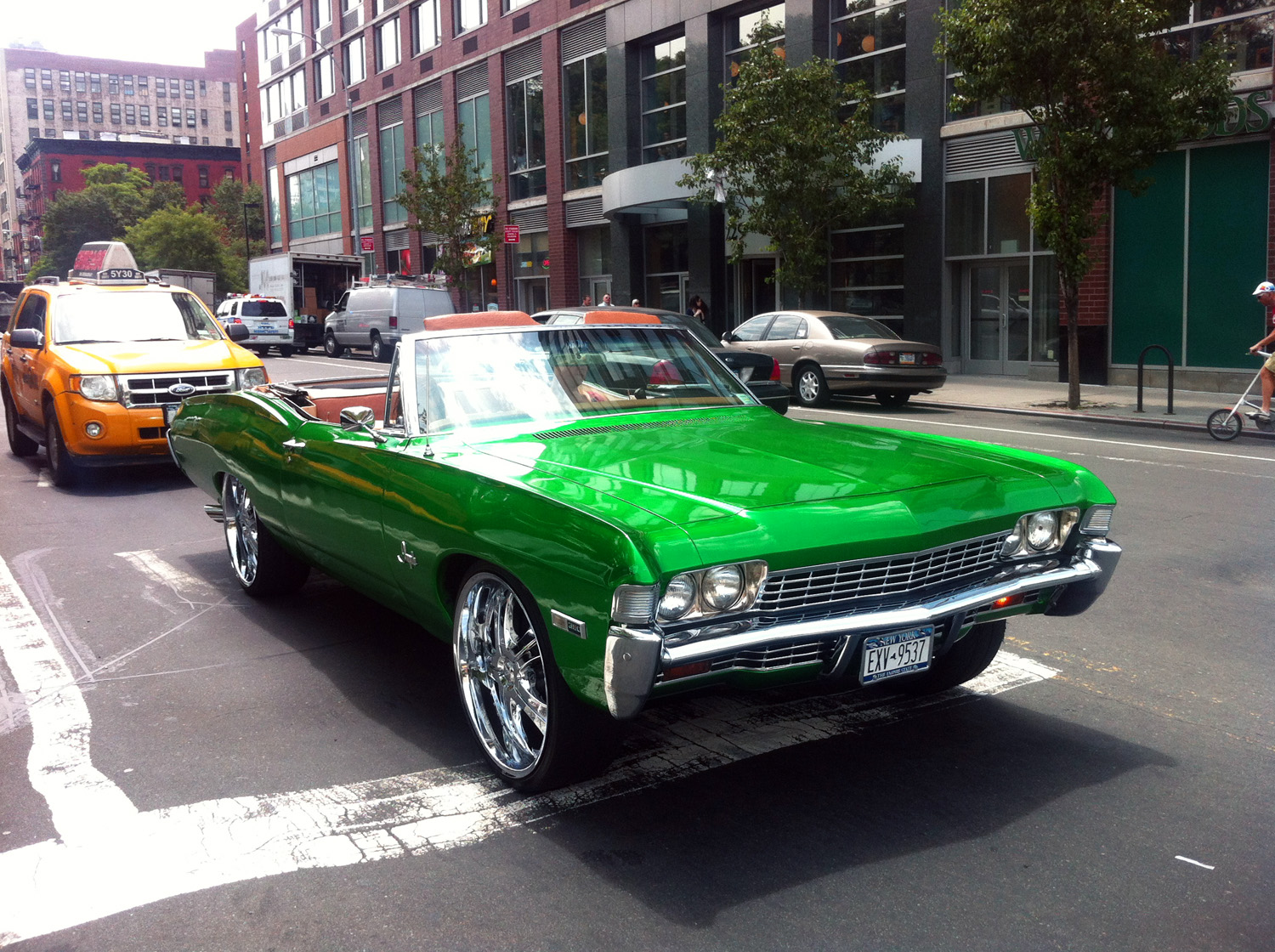 Super tight Chevy Impala on the Houston Street, New York. Photo Bill ...