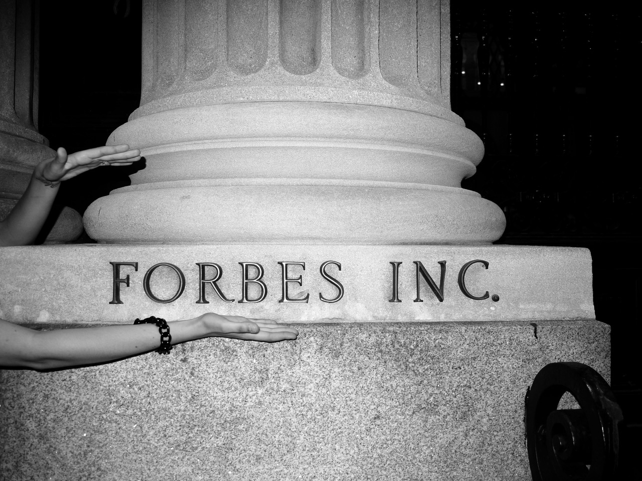 Forbes building on Fith Avenue, New York. Photo Olivier Zahm - purple ...