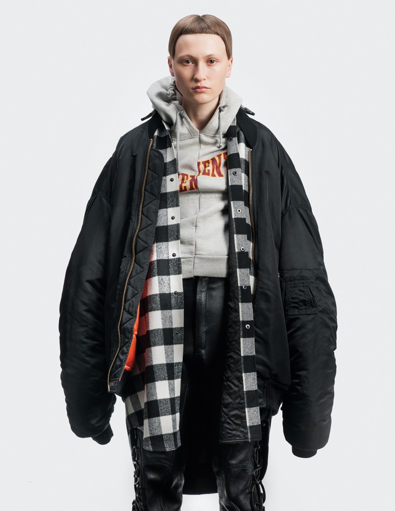 Vetements - purple MAGAZINE
