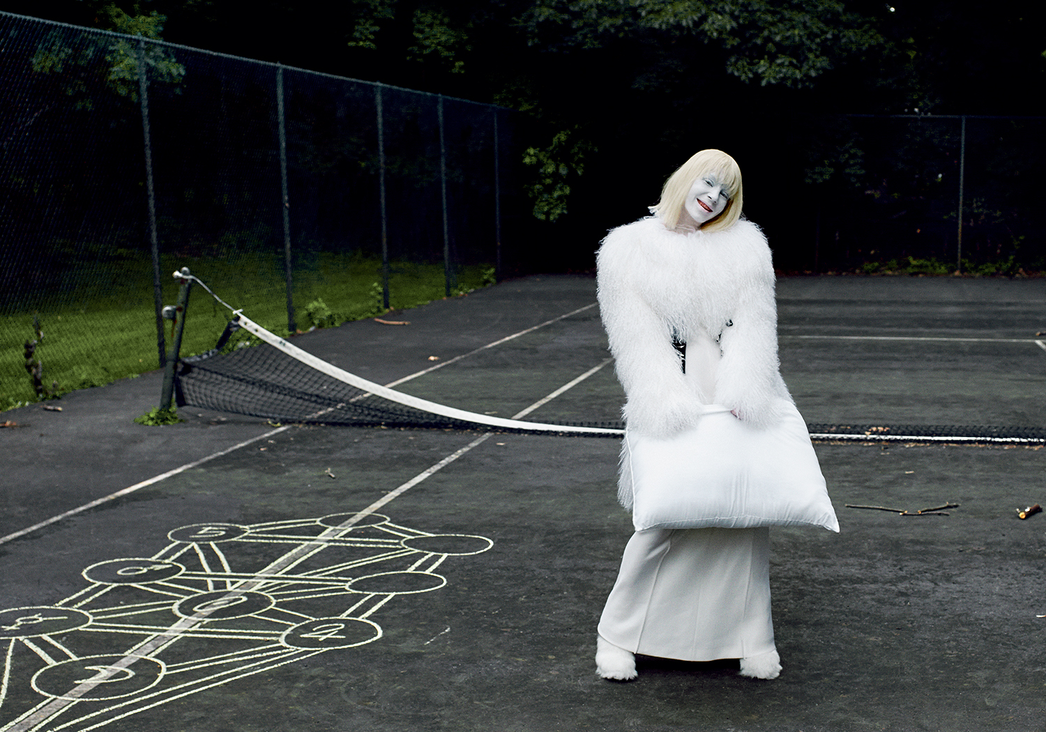 zombie fem.i.nism - purple MAGAZINE