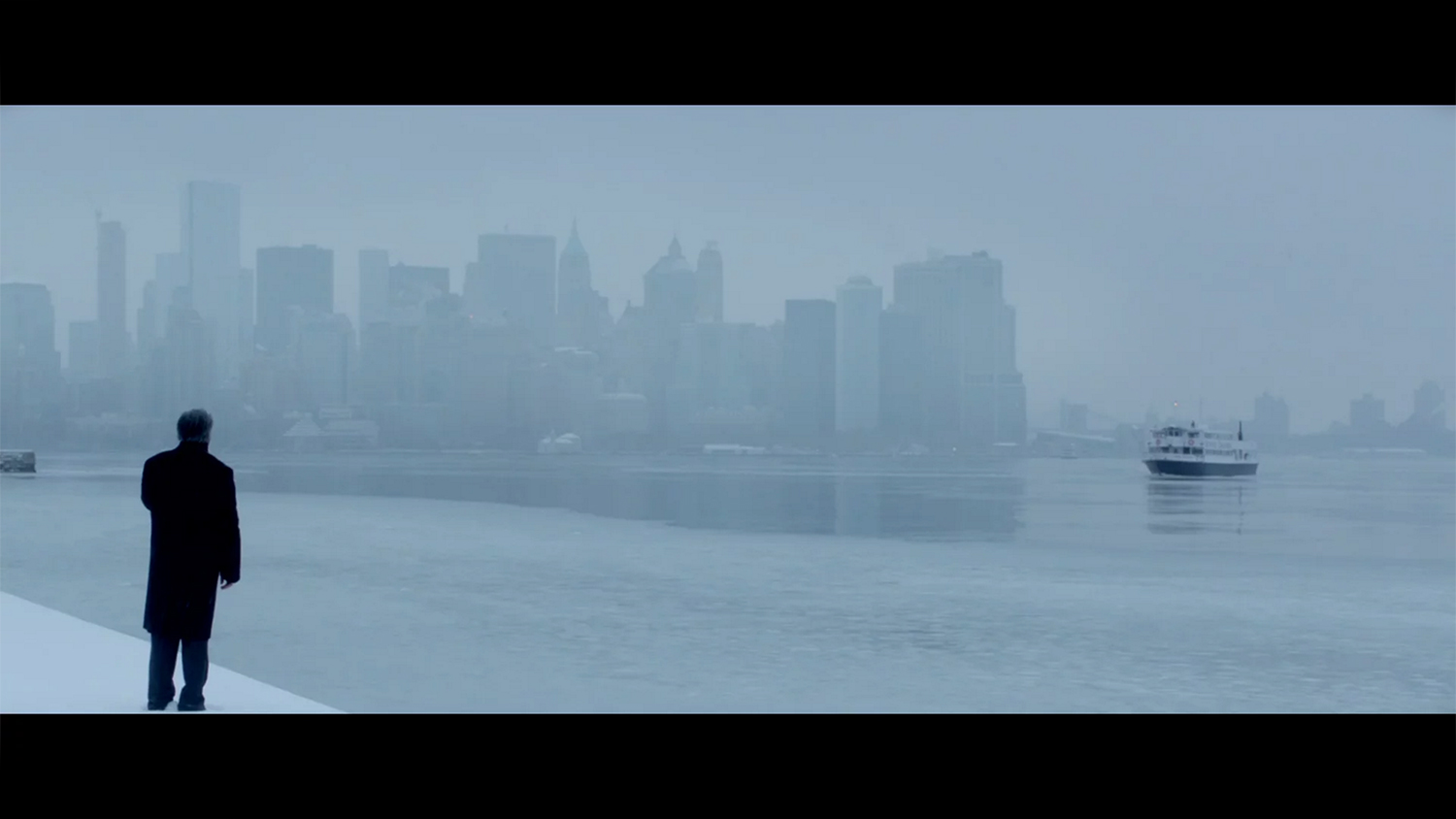 Ellis trailer - purple TELEVISION