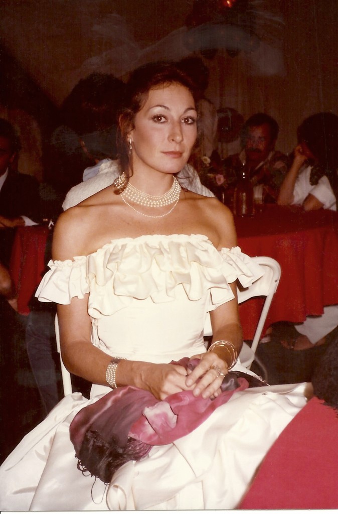 Anjelica Huston - purple MAGAZINE