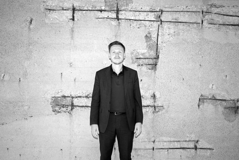 Markus Gabriel - purple MAGAZINE