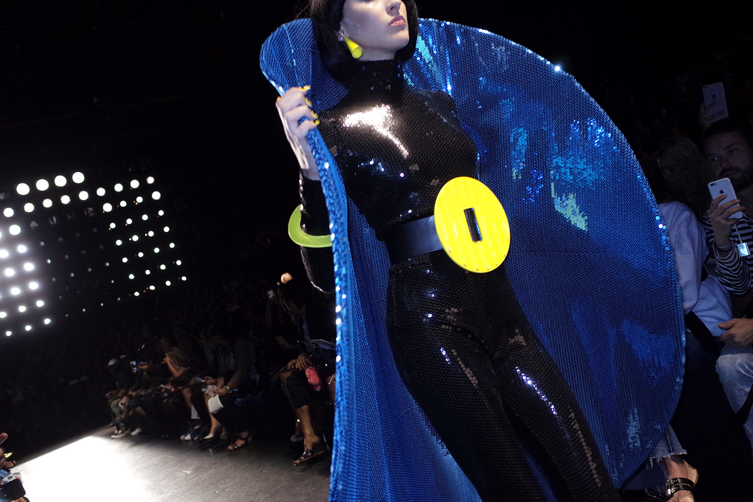 Jeremy Scott S/S 2017 Show, New York - purple FASHION