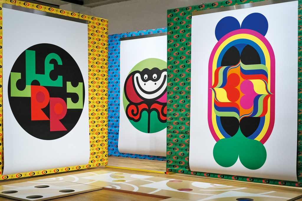 M/M (paris) - purple MAGAZINE