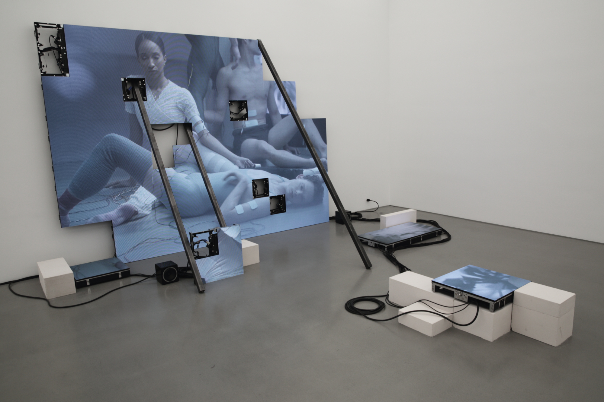 Jesper Just's ''Corporealités'' Exhibition at Perrotin, New York ...