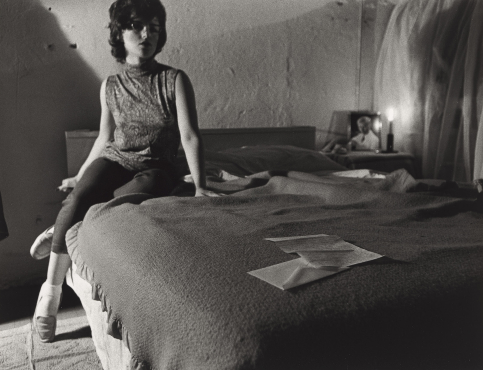 Cindy Sherman: Untitled Film Stills (1977-1980), Skarstedt Gallery, Paris - purple ART