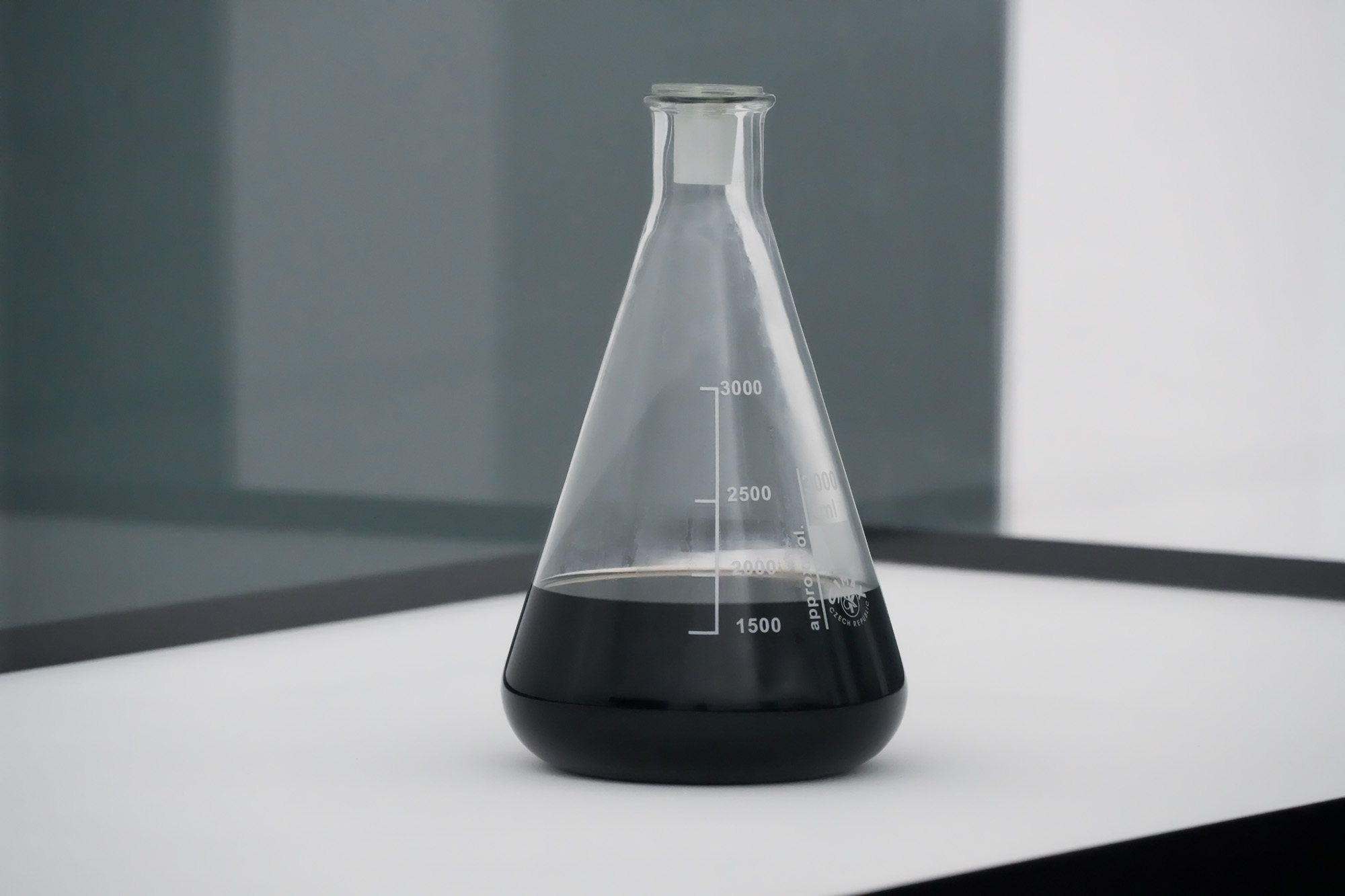 Daniel Turner’s “Compresseur” exhibition currently on view at Musée des ...